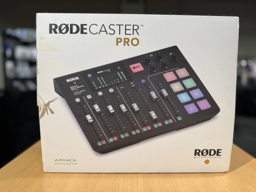 Gear Hunter | Rode - RODECASTER PRO