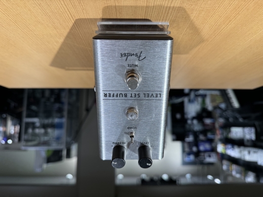Gear Hunter | FENDER LEVEL SET BUFFER PEDAL