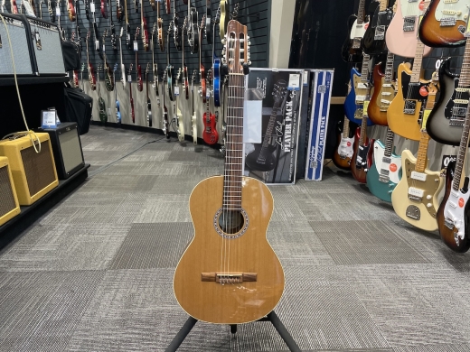 Gear Hunter | ALVAREZ AC65 CLASSICAL