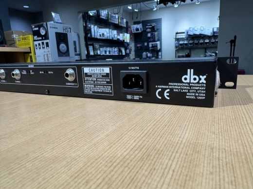 Gear Hunter | DBX PERFORMER SUBHARMONIC SYNTHESIZER