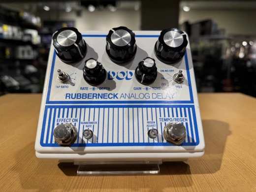 Gear Hunter | DOD Rubberneck Analogue Delay Guitar Pedal