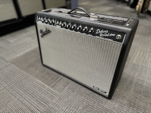 Gear Hunter | FENDER TONEMASTER DELUXE REVERB AMP