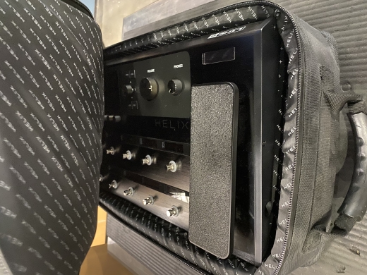 Gear Hunter | Line 6 - HELIX