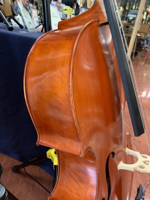 Gear Hunter | Eastman Strings - VC200MST