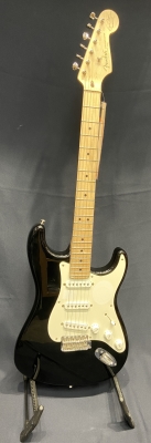 Gear Hunter | Fender Eric Clapton Strat MN Black