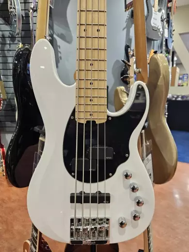 Gear Hunter | Jackson Guitars - 291-6751-576