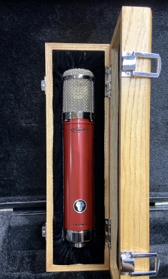 Gear Hunter | Avantone CV12 Tube Mic, BLA Modded