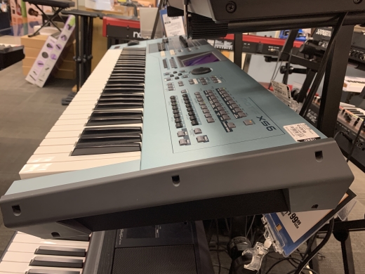 Gear Hunter | Yamaha - MOTIF XS6