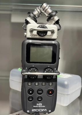 Gear Hunter | Zoom - H5 ZOOM