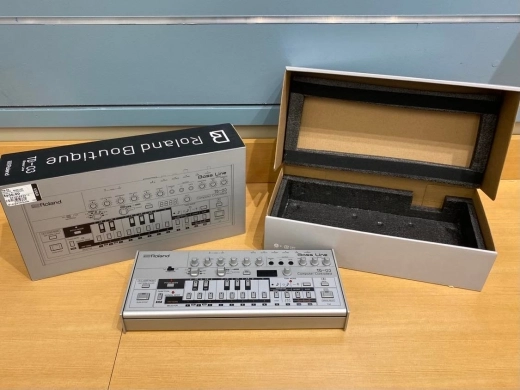 Gear Hunter | Roland - TB-03