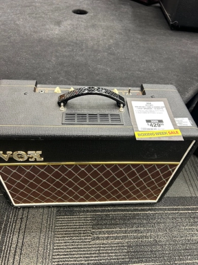 Gear Hunter | Vox - AC10C1