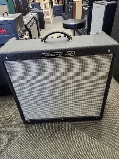 Gear Hunter | Fender - Deville