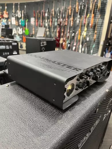 Gear Hunter | Ashdown Engineering - RM-500 EVO II Rootmaster 500W Bass Head