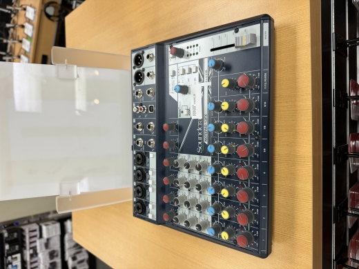 Gear Hunter | Soundcraft - NOTEPAD-12FX