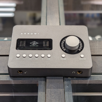 Gear Hunter | Universal Audio - UA-ARROW