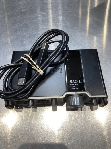 Gear Hunter | Zoom - UAC-2