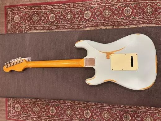 Gear Hunter | Vintage V6 ICON STRAT