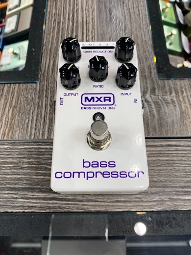 Gear Hunter | MXR - M87 - Bass Compressor