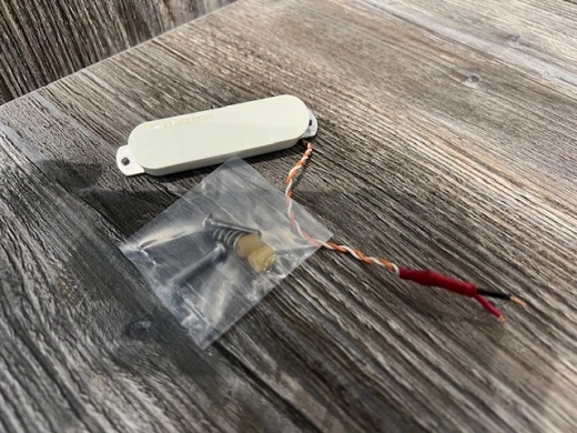 Gear Hunter | Fender Lace Sensor Gold