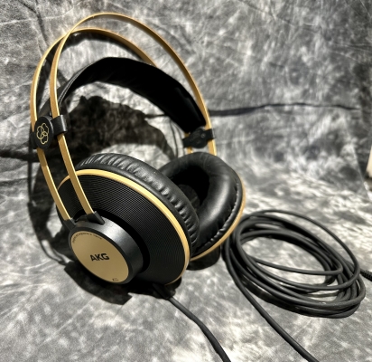 Gear Hunter | AKG - K92