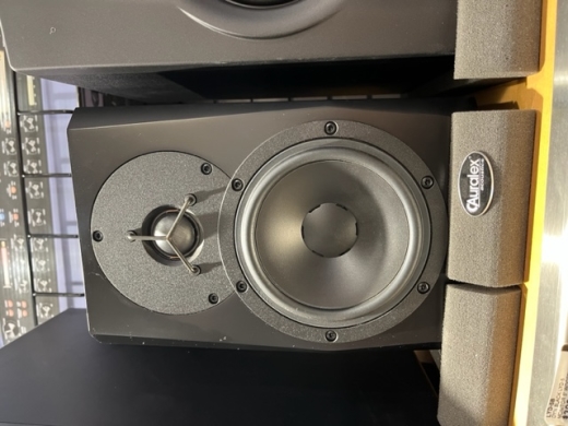 Gear Hunter | Dynaudio - LYD-5B