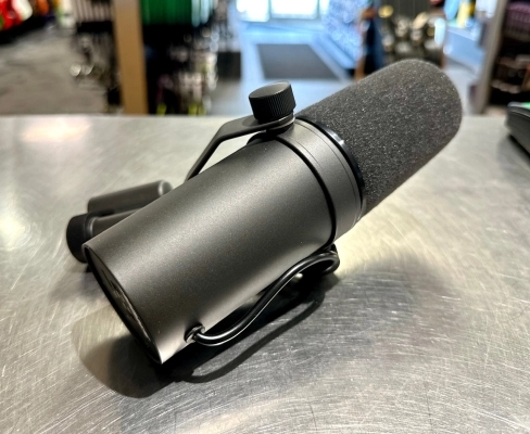 Gear Hunter | Shure - SM7B