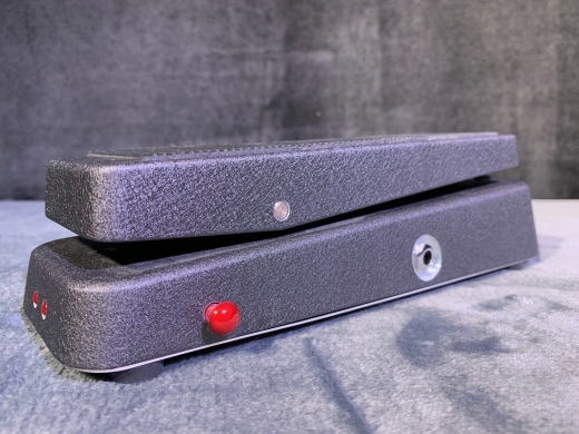 Gear Hunter | Dunlop DCR-1FC Cry Baby Rack Foot Controller