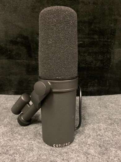 Gear Hunter | Shure - SM7B