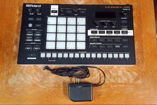 Gear Hunter | Roland - MV-1