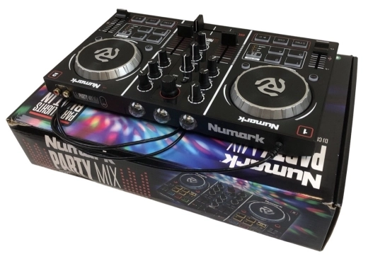 Gear Hunter | Numark - PARTYMIX DJ Controller
