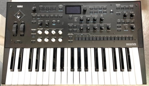 Gear Hunter | KORG - WAVE SEQUENCING SYNTHESIZER