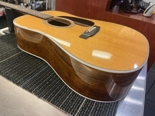 Gear Hunter | Martin Guitars - D-28