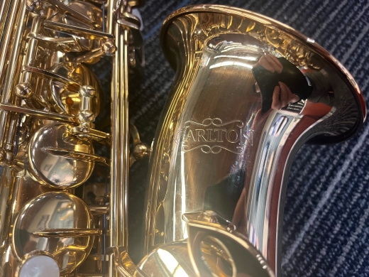Carlton Lacquered Alto Saxophone W/Case | Long & McQuade
