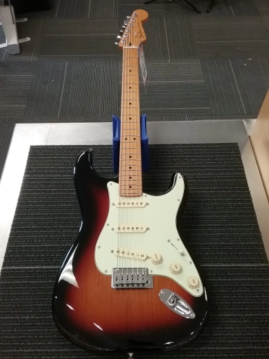 Gear Hunter | FENDER PP STRAT MN 3TSB W/GB