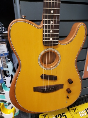 Gear Hunter | Fender - 097-2213-250