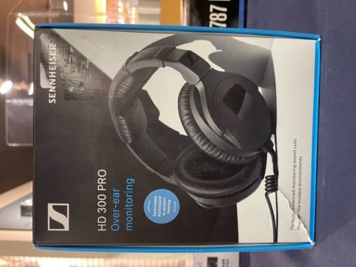 Gear Hunter | Sennheiser - HD 300 PRO