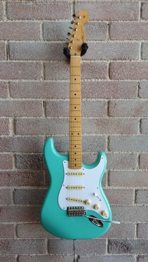 Gear Hunter | Fender - 014-9912-373