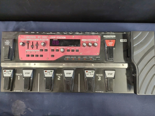 Gear Hunter | BOSS - RC-300