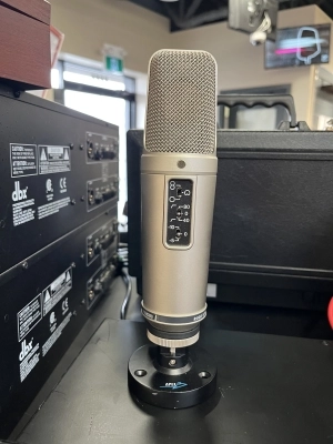 Gear Hunter | Rode - NT2-A