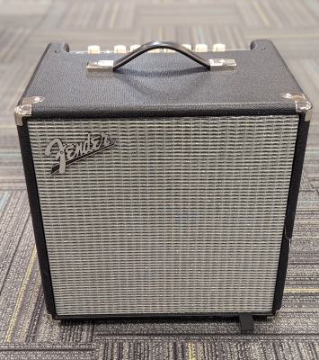 Gear Hunter | Fender - Rumble 40 - Rumble Series 40 Watt Bass Amp