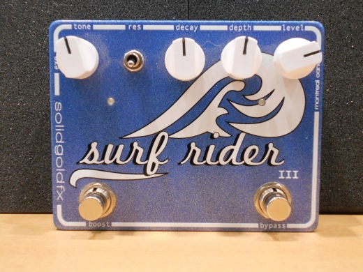 Gear Hunter | Solid Gold FX - SURF RIDER