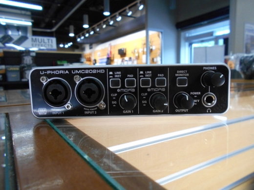 Gear Hunter | Behringer - UMC202HD