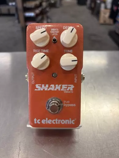 Gear Hunter | TC Electronic - SHAKER VIBRATO
