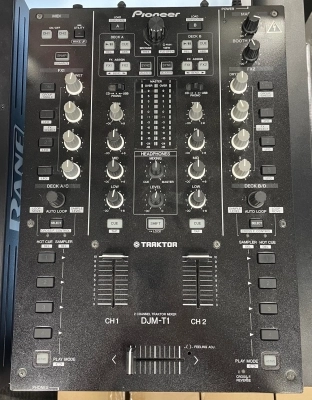 Gear Hunter | Pioneer DJM-T1 With Hard Case