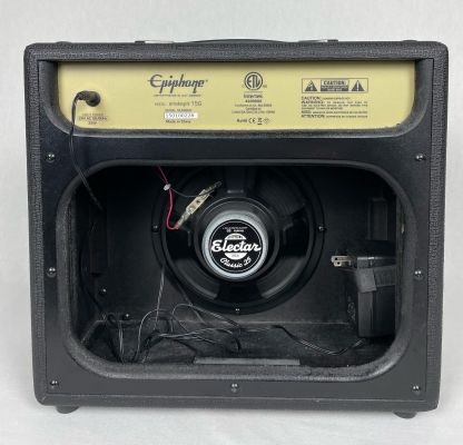 Gear Hunter | Epiphone Snakepit 15G Guitar Combo Amplifier