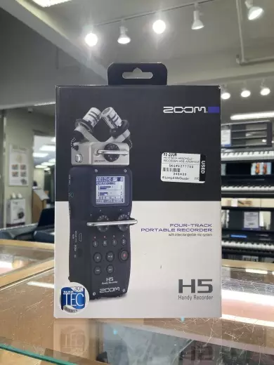 Gear Hunter | Zoom - H5 ZOOM