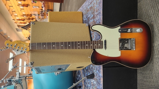 Gear Hunter | Fender - ULTRA TELE ULTRA BURST RW
