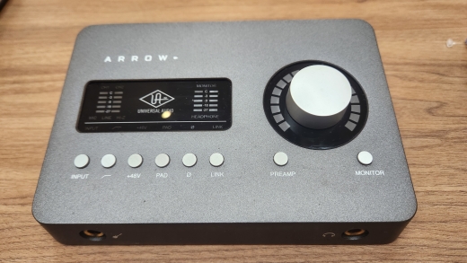 Gear Hunter | Universal Audio - UA-ARROW