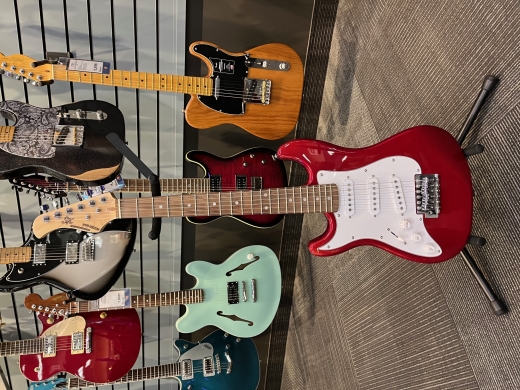 Gear Hunter | SX VTG SRS MINI STRAT LEFTY