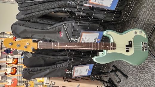 Gear Hunter | Fender - AM Pro 2 P-Bass
